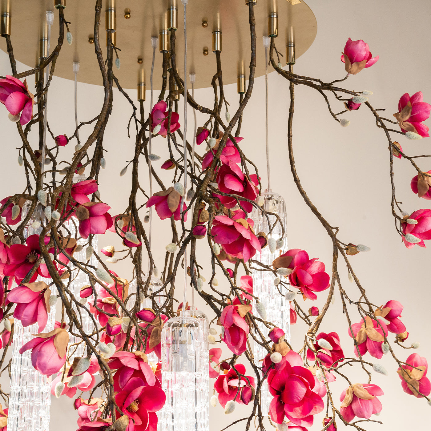 Flower Power Magnolia Round Chandelier VGnewtrend | Artemest