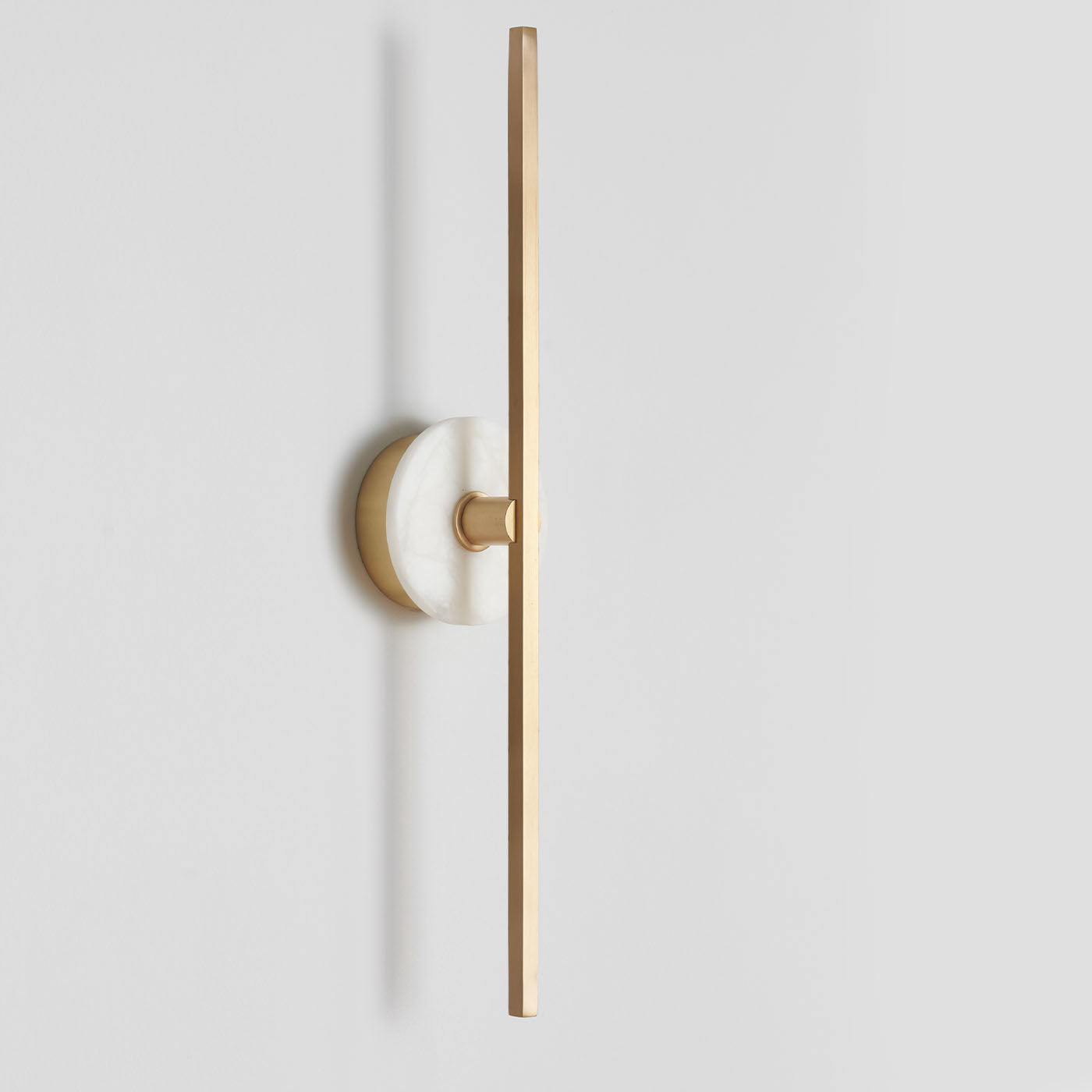 Essential Stick in Satin Brass and Alabaster Wall Lamp Matlight Milano ...