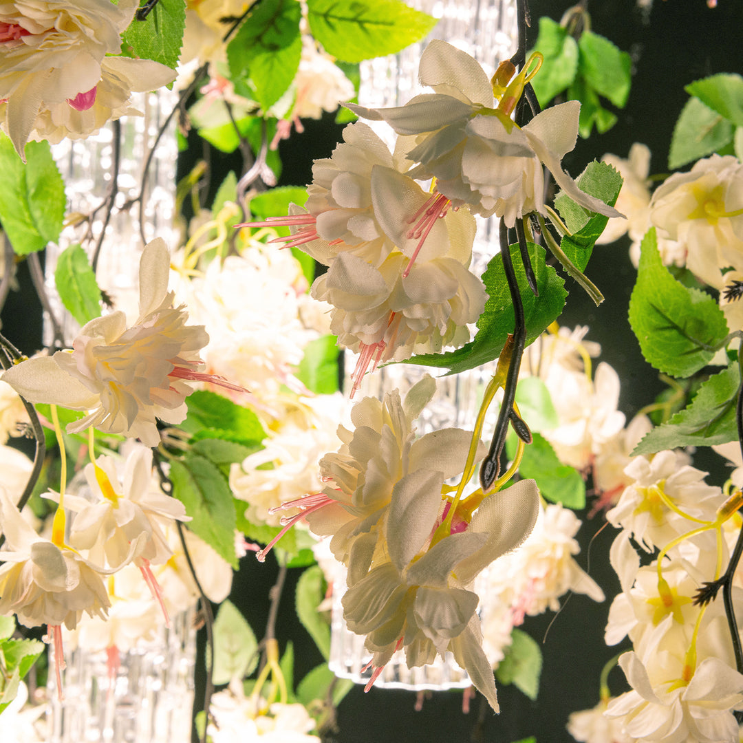 Flower Power White Cascade Square Large Chandelier VGnewtrend | Artemest