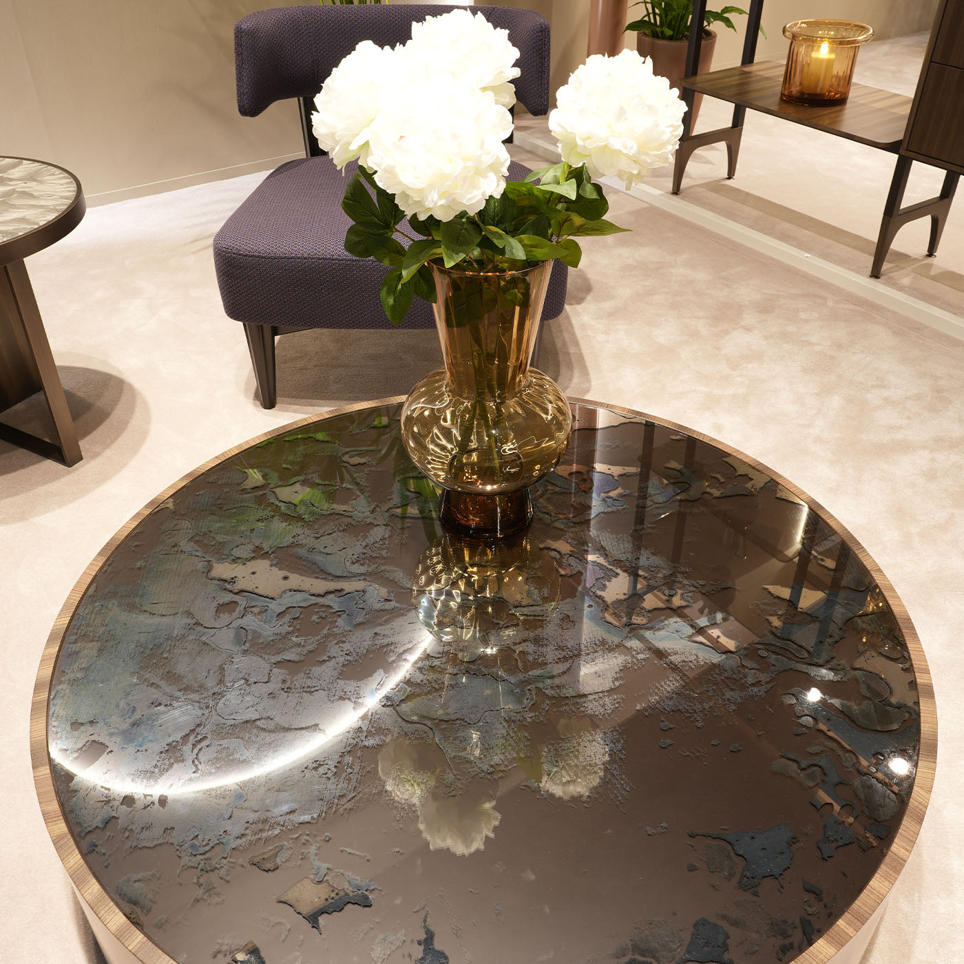 Rafael Round Zebrano Coffee Table Cafedesart | Artemest