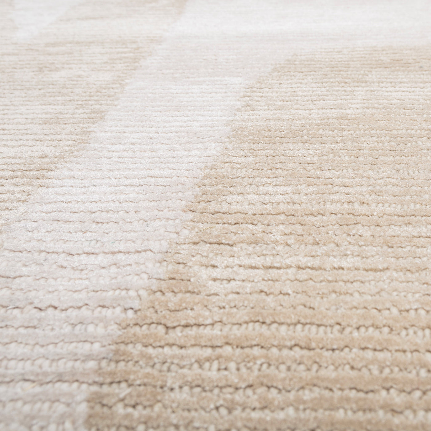 Wispy Clouds Cloud White Hand Tufted Rug Jaipur Rugs | Artemest