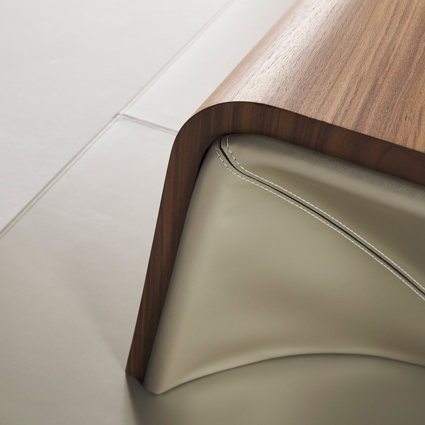 Victor Studio Angular Writing Desk Casa Covre | Artemest