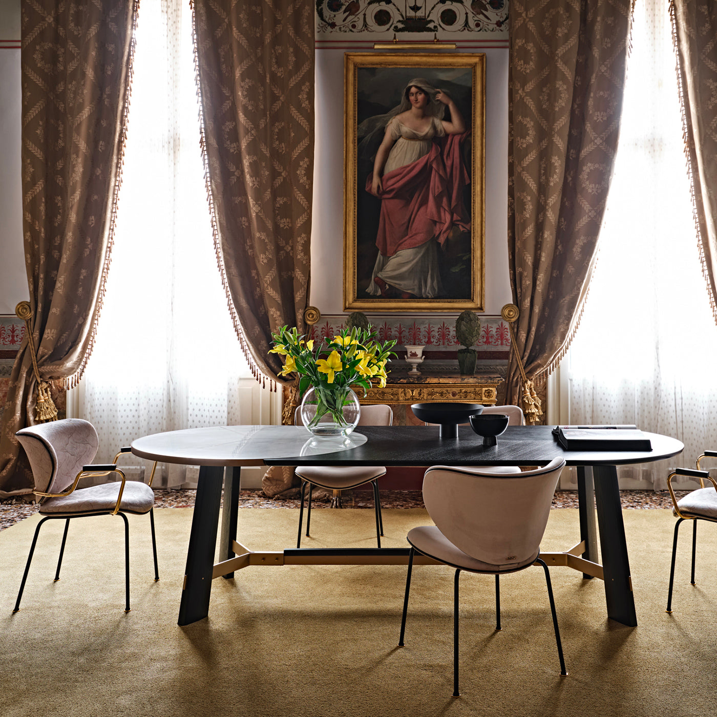 OPERA dining table Black Tie | Artemest