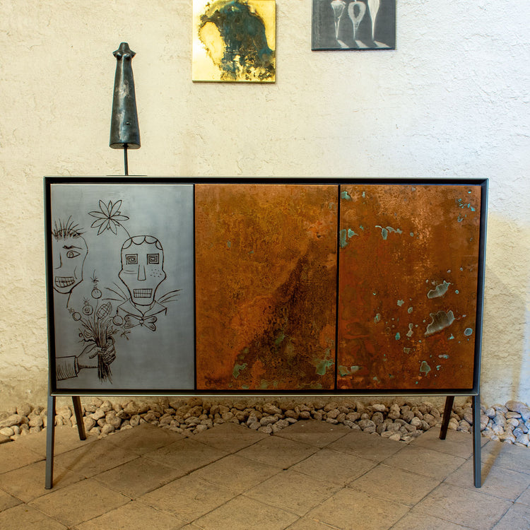 Dipinto Rame 3-Door Sideboard Idee del Fabbro | Artemest