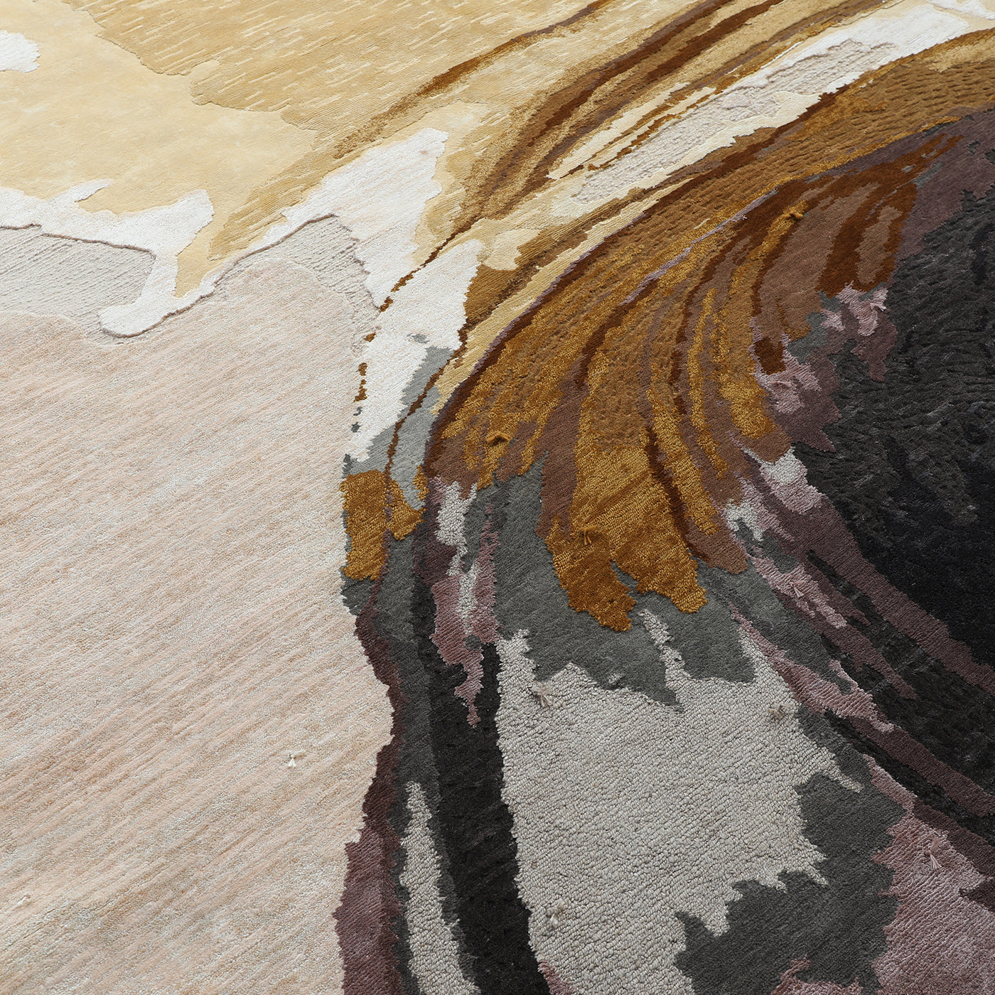 Tactile Gold Rug Mohebban | Artemest