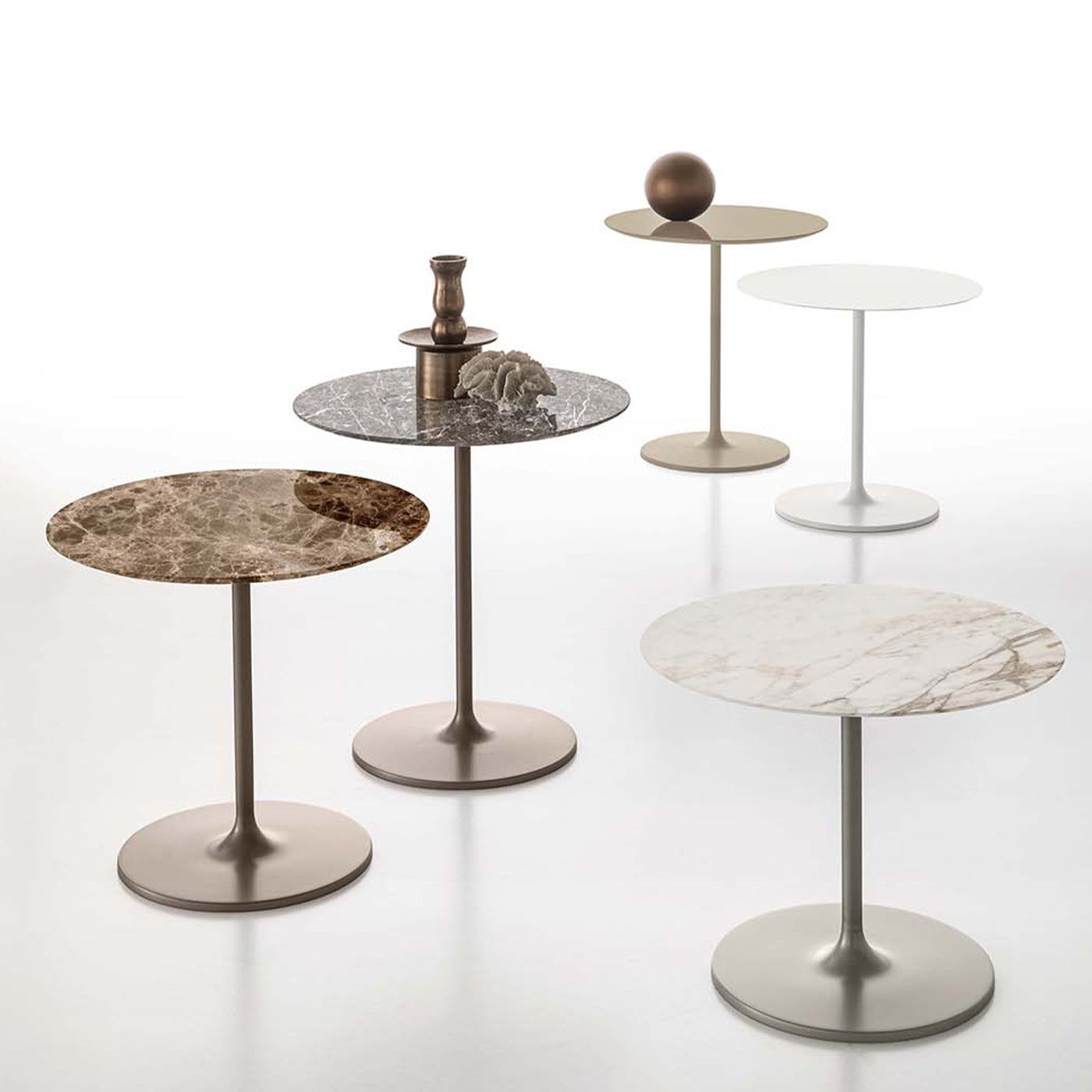 Glow Round Calacatta Marble-Top Side Table by Giuseppe Bavuso Alivar ...