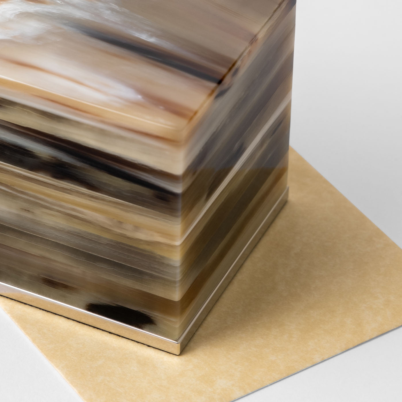 Paperweight Cube Zanchi 1952 | Artemest