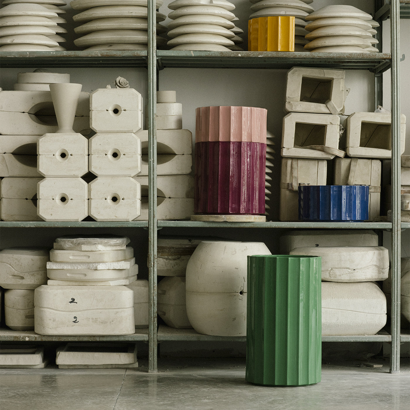 Column Low Pink Ceramic Vase by Objects Of Common Interest Bitossi ...