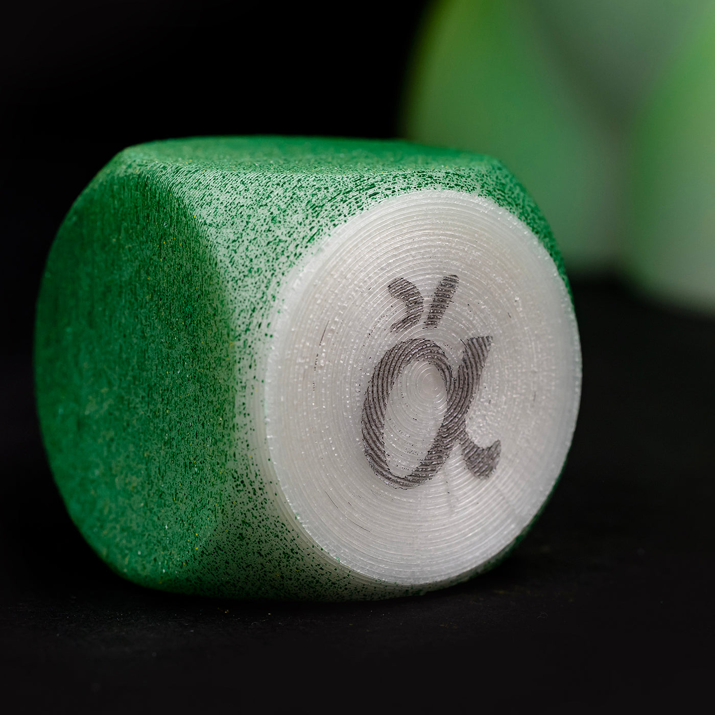 Andras Verde Photosensitive Sculpture DygoDesign | Artemest