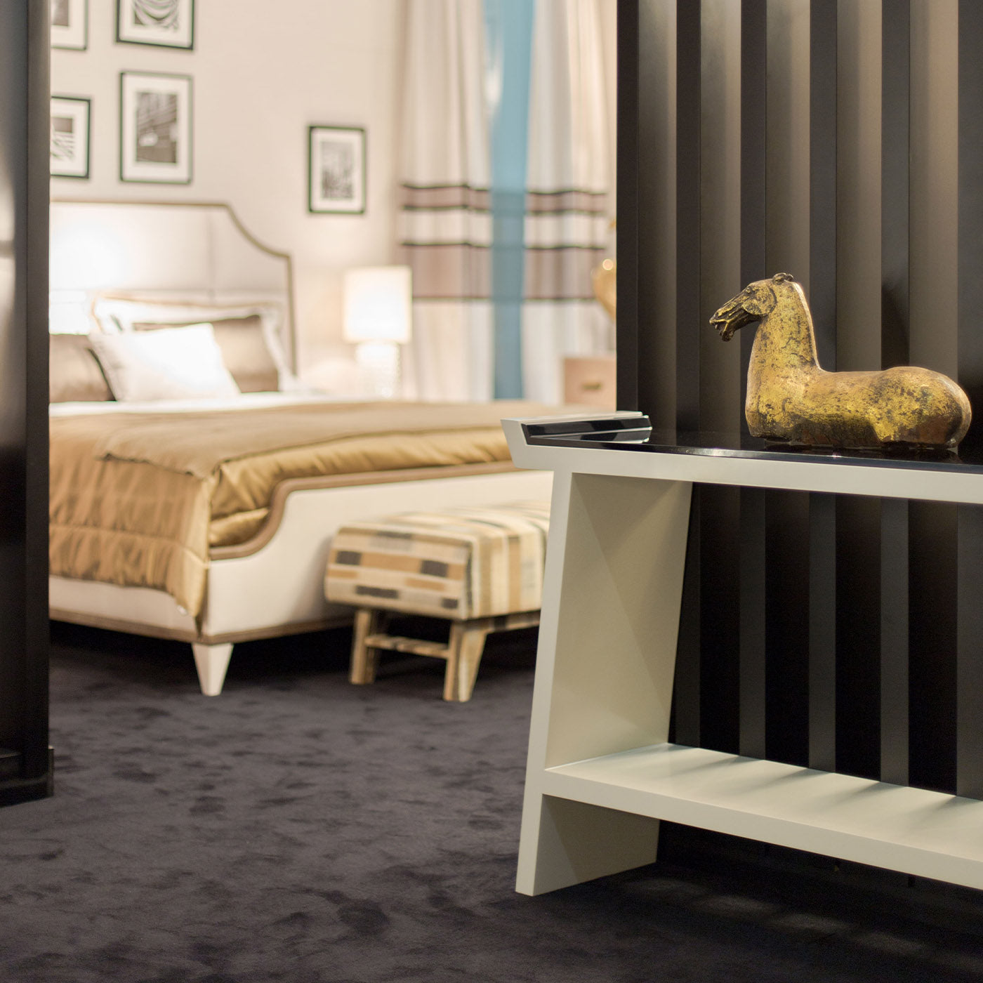 Chelsea Console by Giannella Ventura Inedito / Asnaghi | Artemest