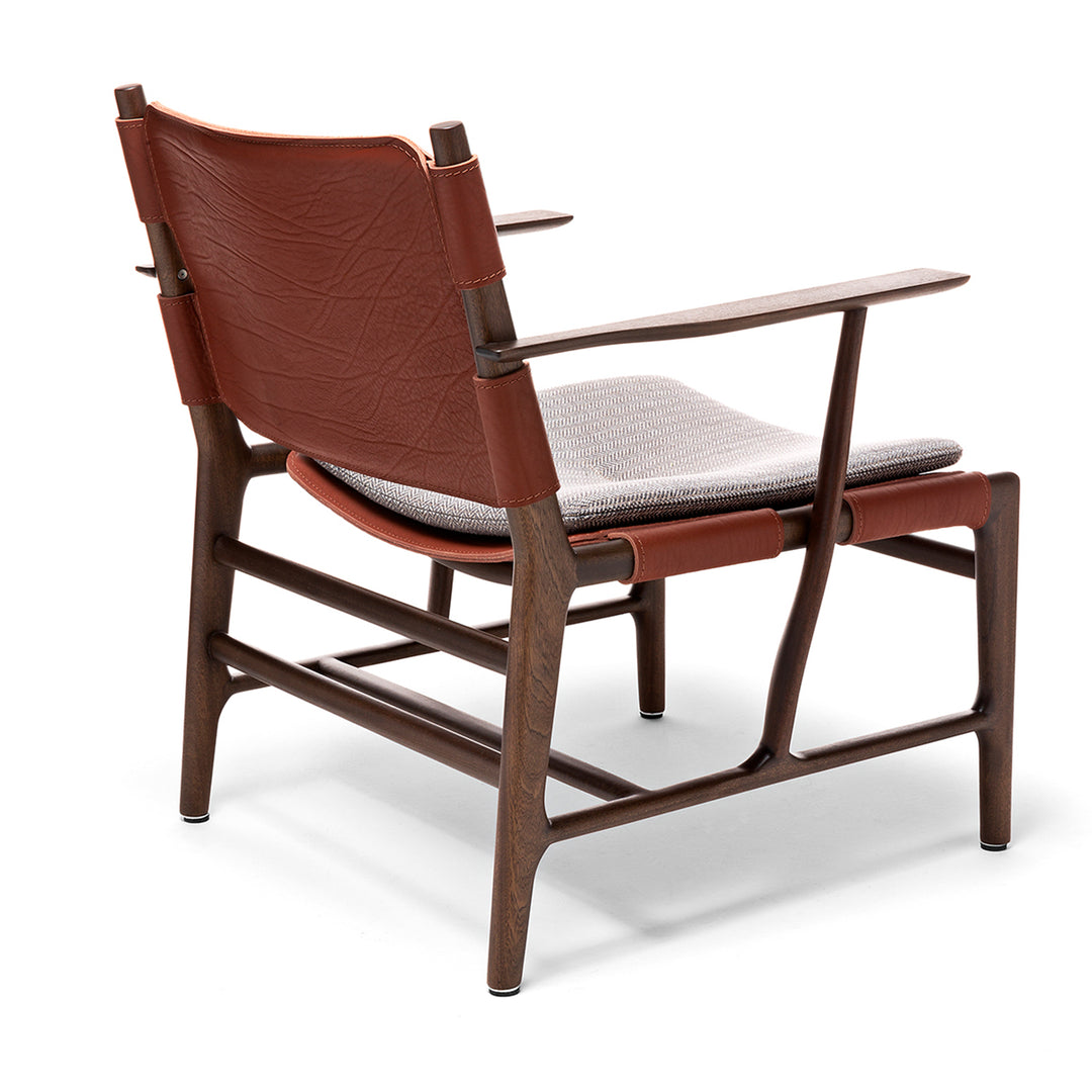 Levante Armchair by Massimo Castagna Exteta | Artemest