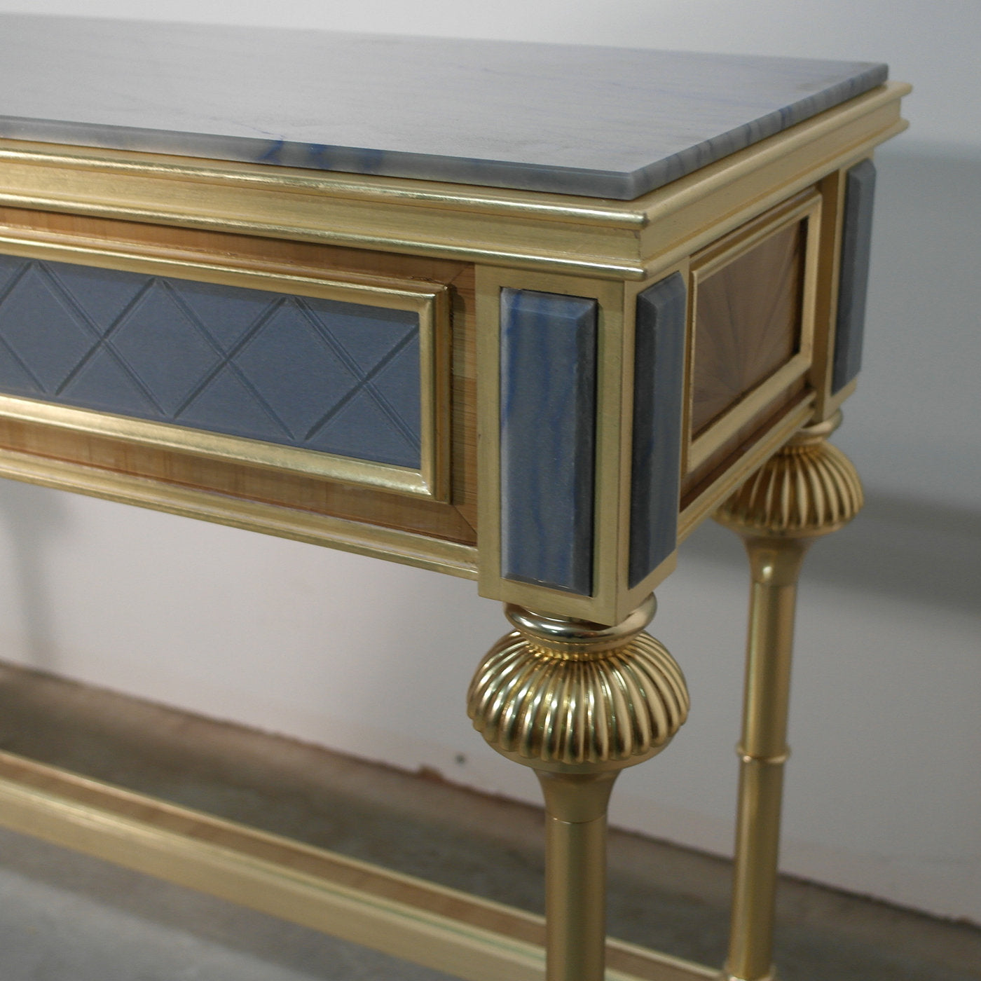 Gold Leaf Long Console Table S&L Interni | Artemest
