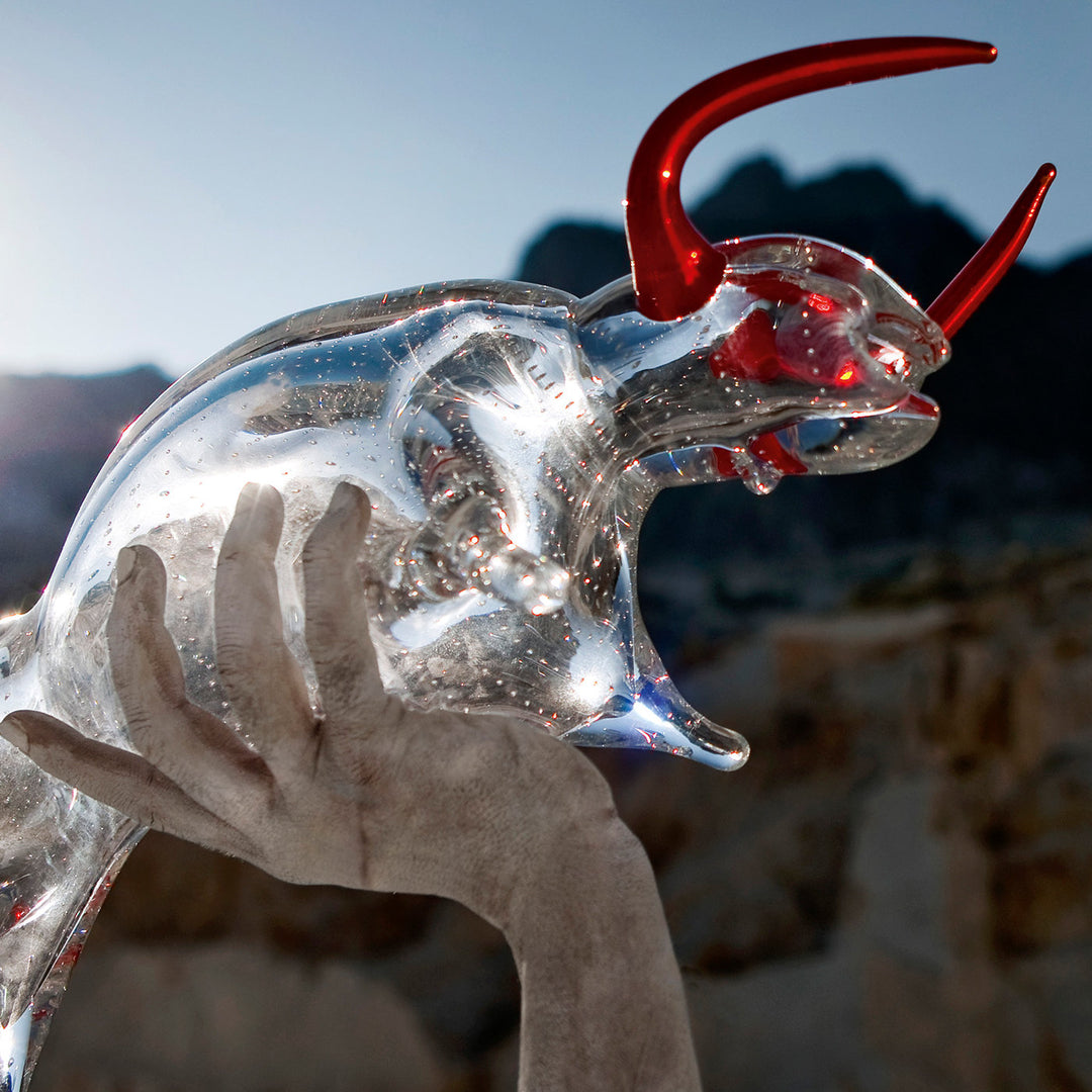 Large Glass Bull Figurine VGnewtrend | Artemest