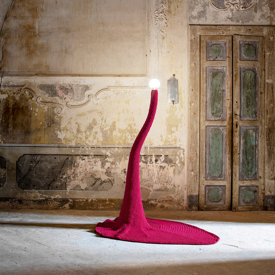 Penelope Burgundy Floor Lamp Fisionarte | Artemest