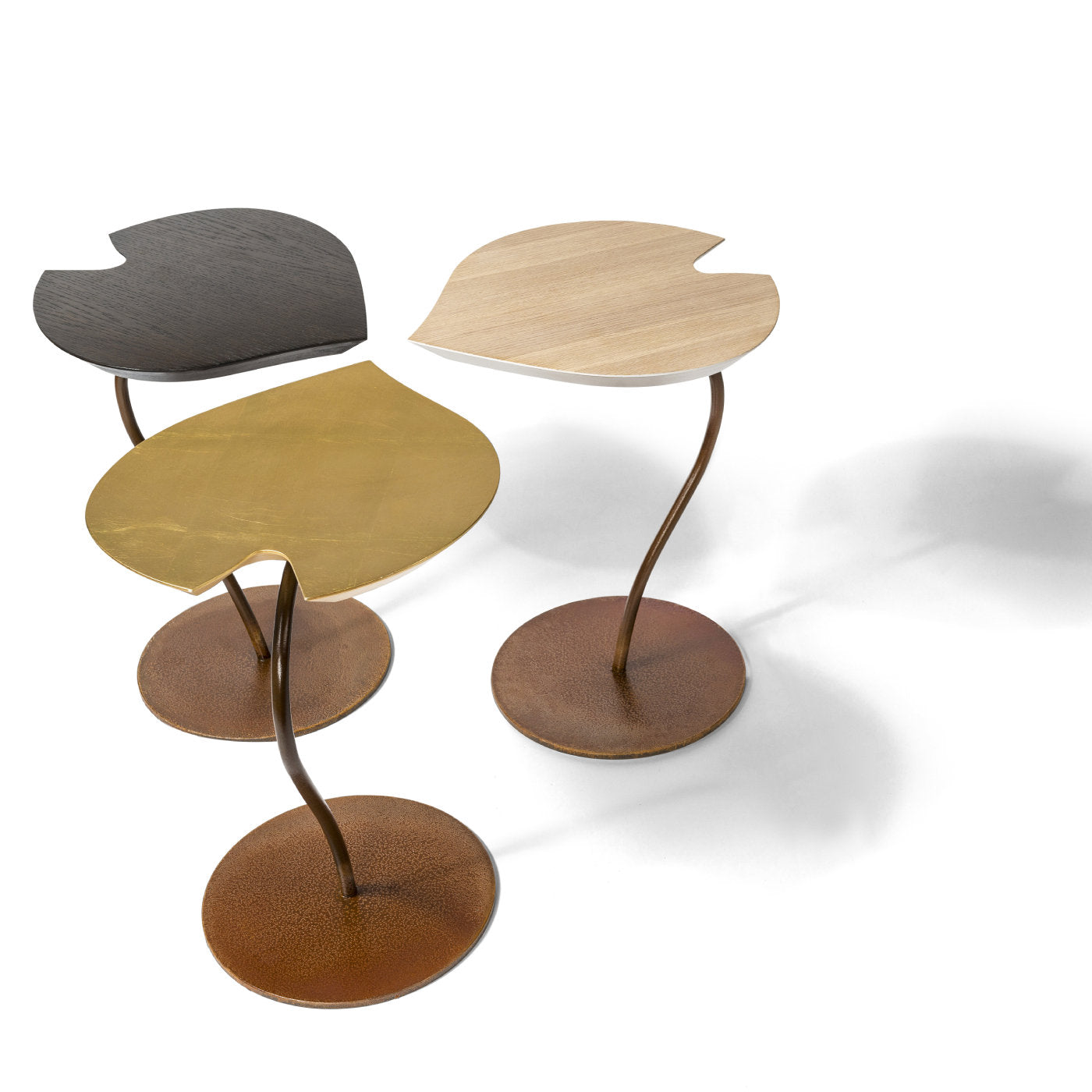 Gold Leaf Side Table VGnewtrend | Artemest