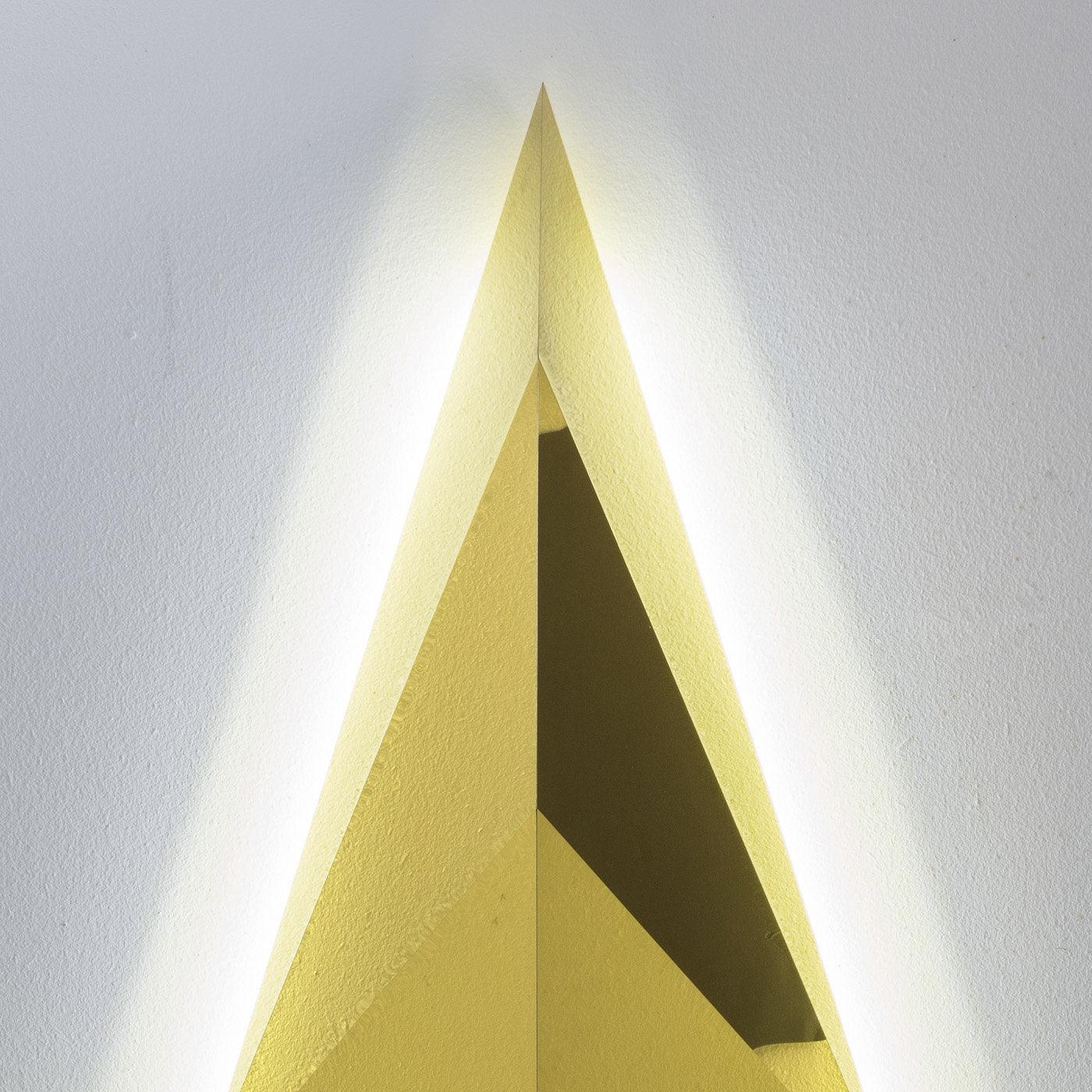 Sacred Geometry Snail Lamp Gio Minelli | Artemest