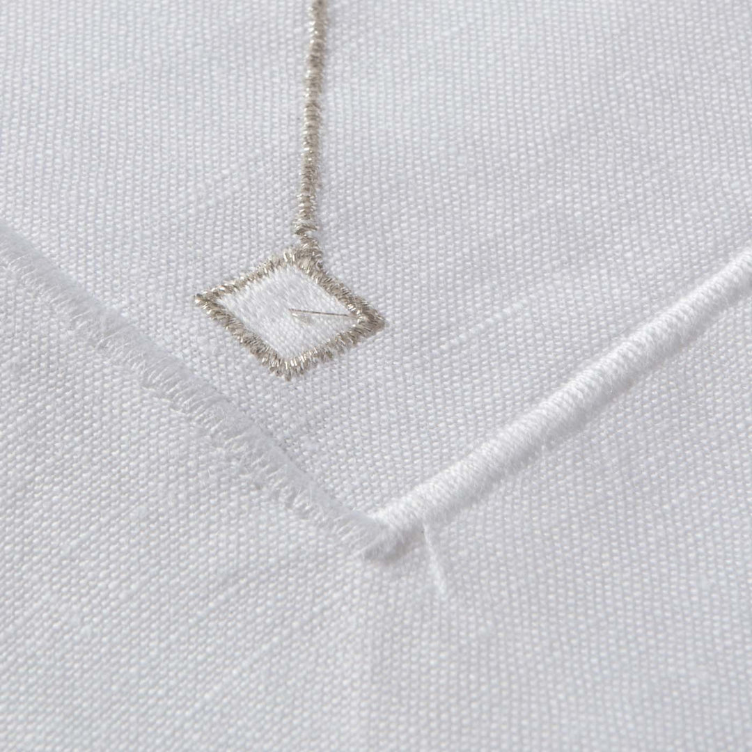 Diamond Linen Tablecloth TessilArte | Artemest