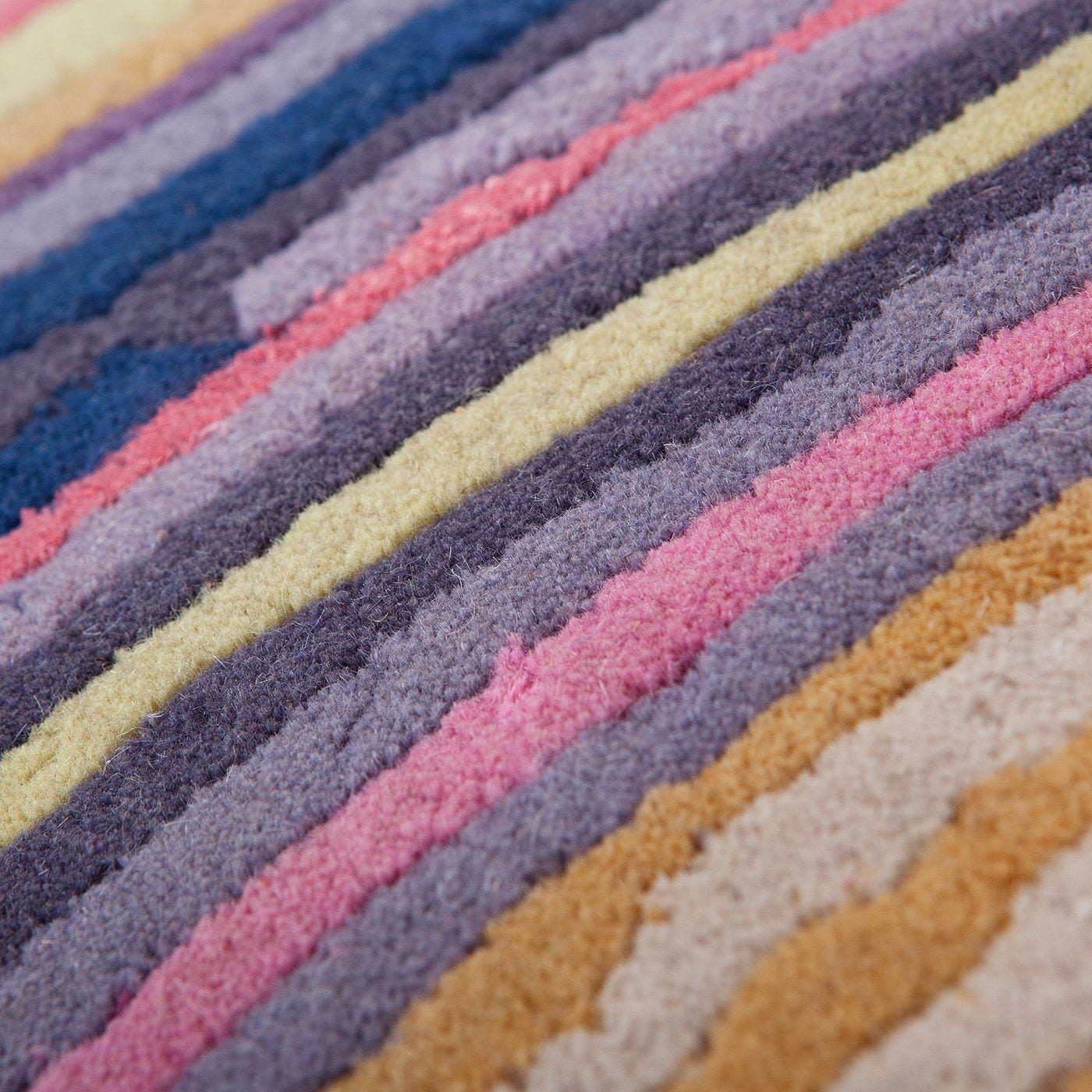 Sushi Round Rug by Estudio Campana Nodus | Artemest