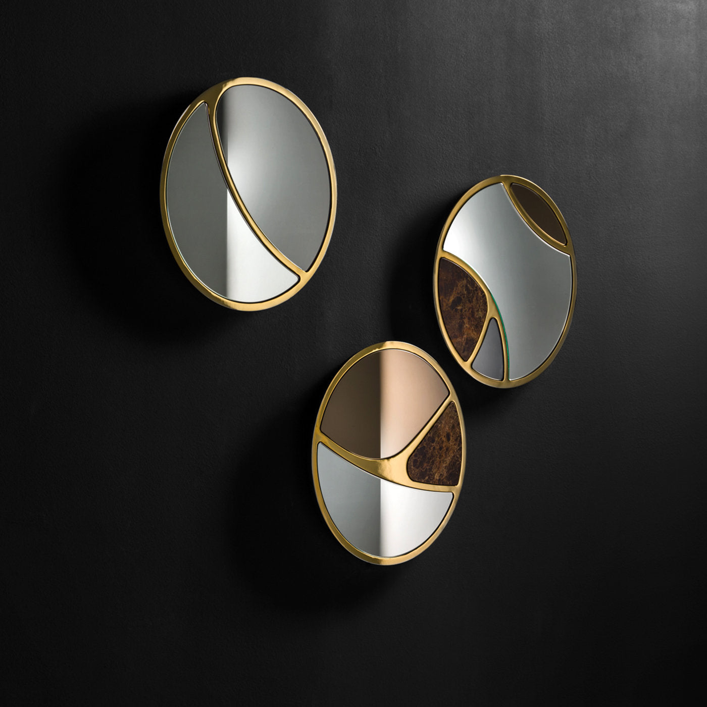 Kit of 3 Mirrors Delta 1-2-3 by Claudia Campone and Martina Stancati Black Tie | Artemest