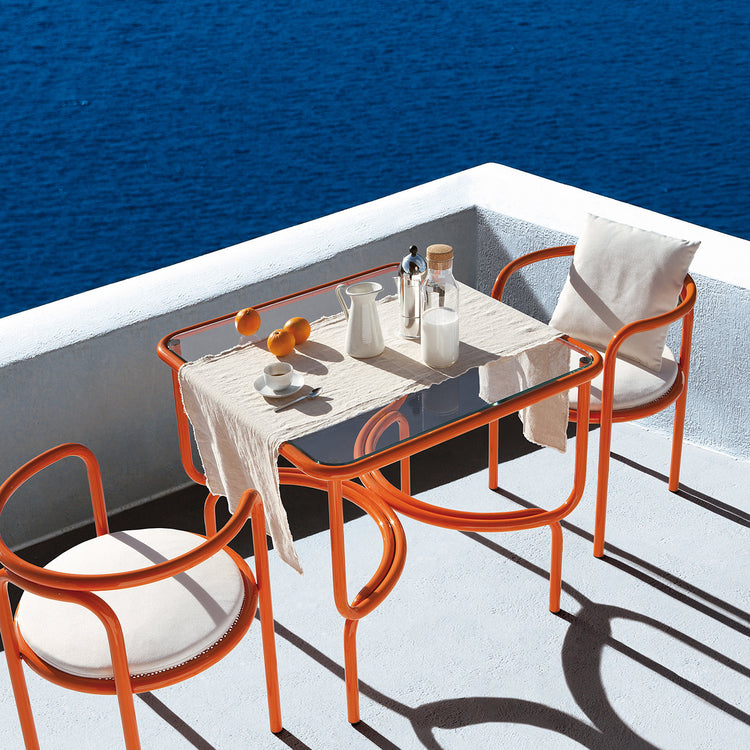 Locus Solus Orange Bistro Table by Gae Aulenti Exteta | Artemest