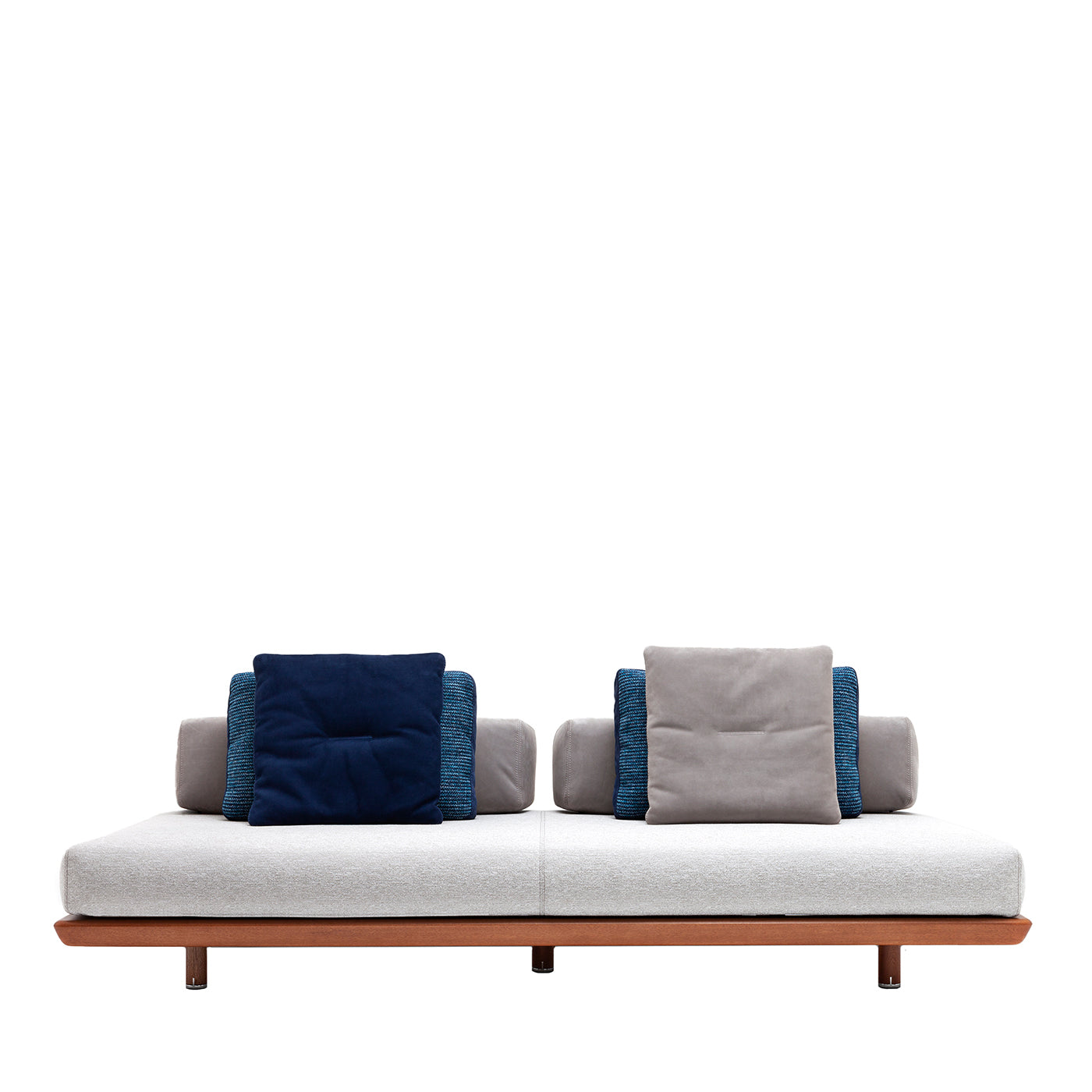 10th Caprera Sofa 250 by Massimo Castagna Exteta | Artemest