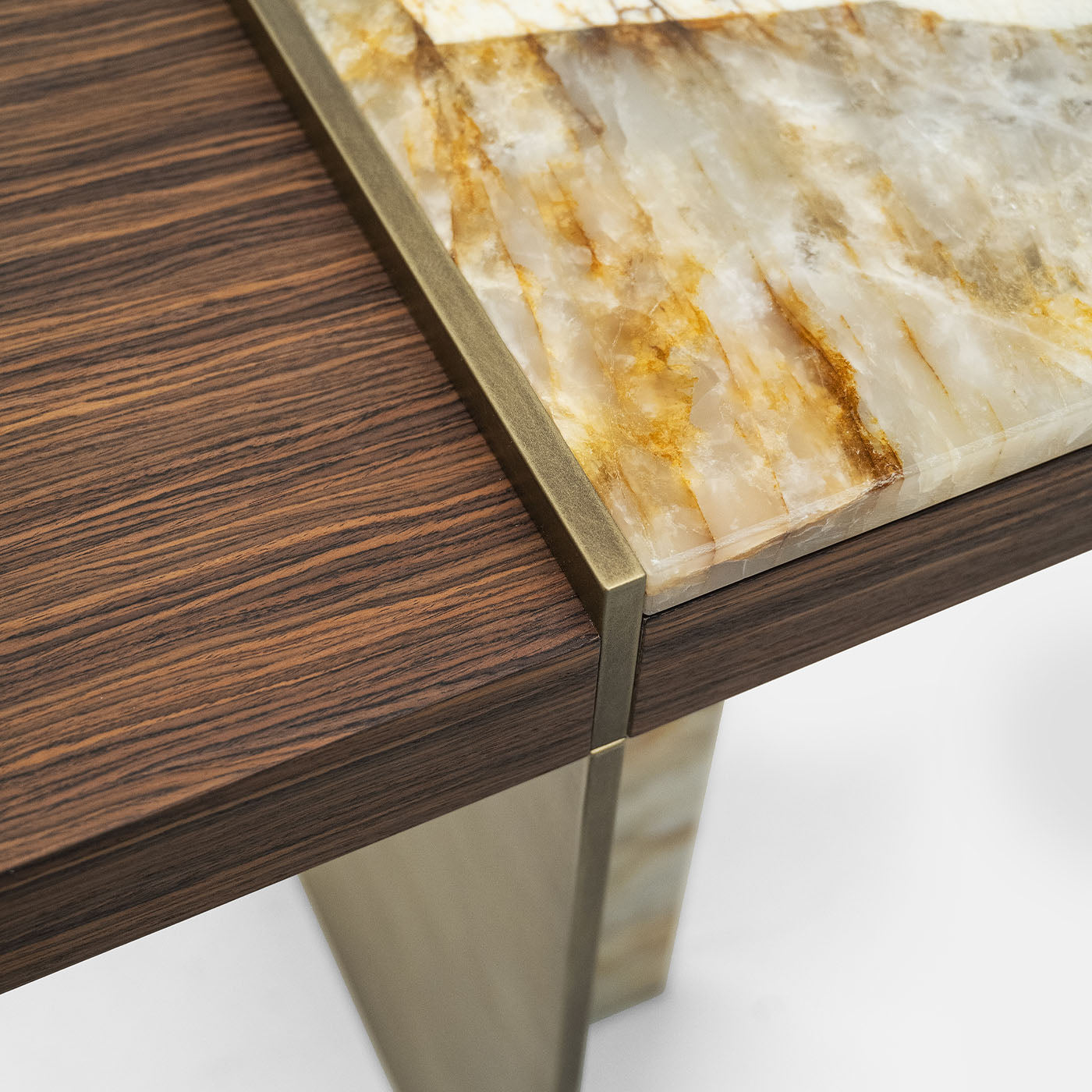 ED/50 626 Adam Console Zanaboni | Artemest