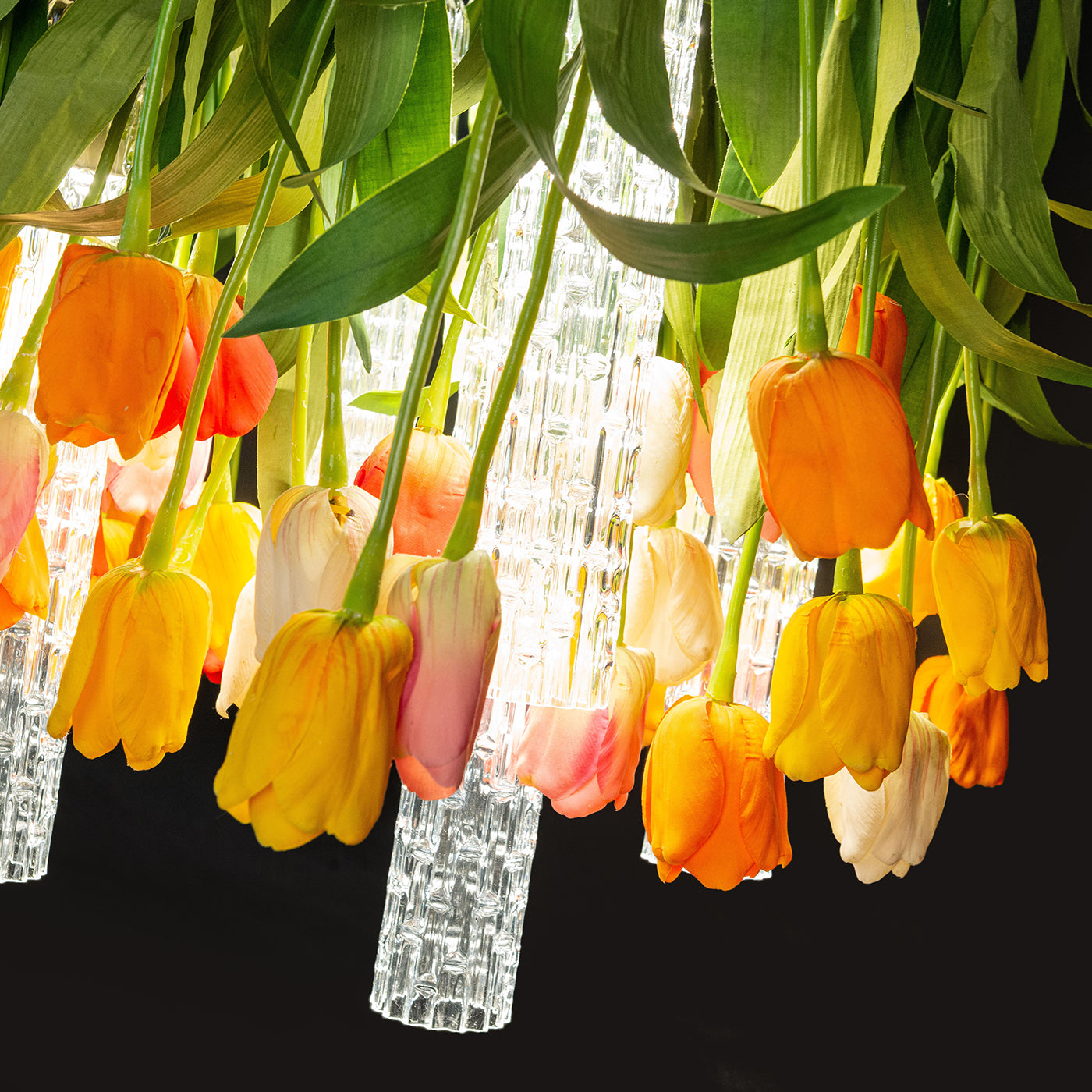 Flower Power 22-Light Polychrome Chandelier VGnewtrend | Artemest