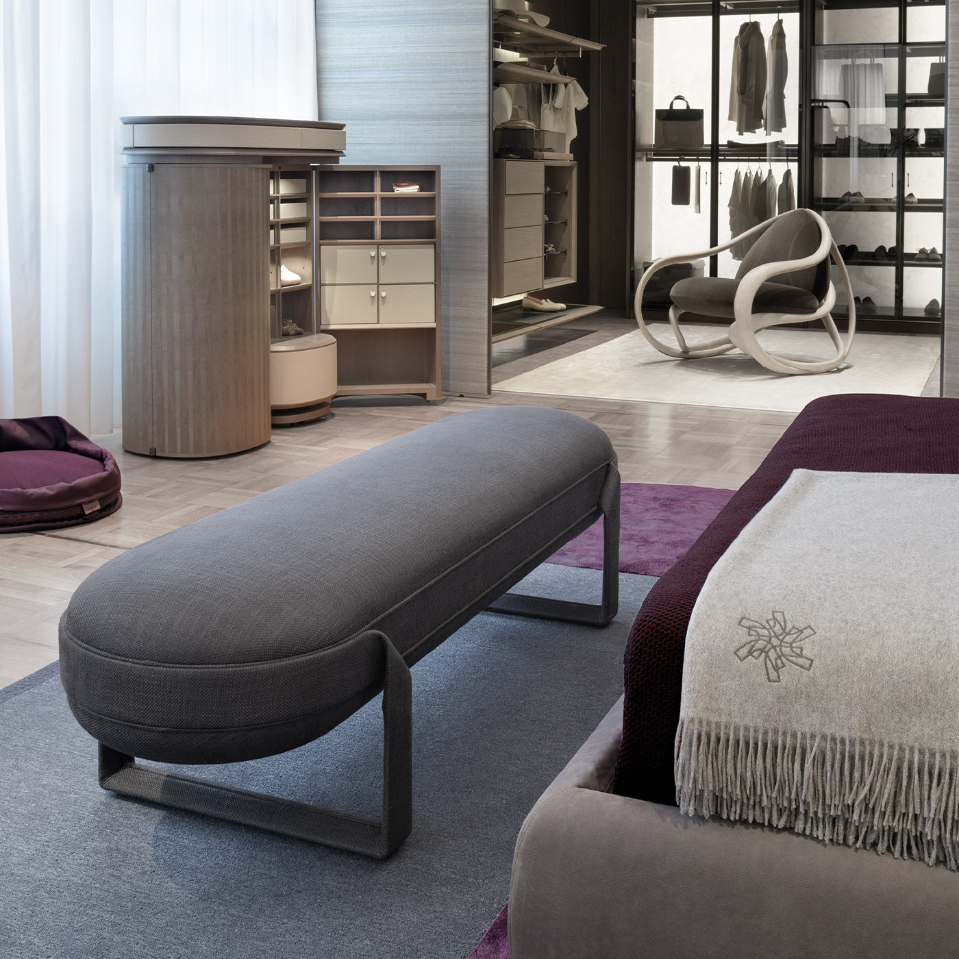 Shirley Gray Bench Giorgetti | Artemest