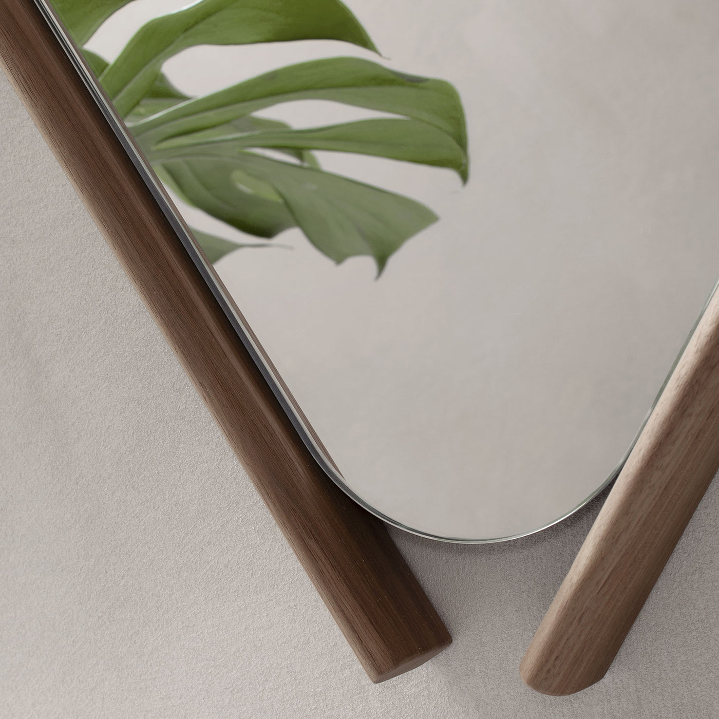 Wood Eye Small Mirror with Solid Walnut Frame Morica Design | Artemest